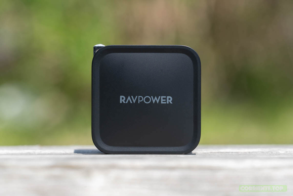 Ravpower RP-PC133评论|小型65W PD充电器，即使同时为两个设备充电时，MBP充电 - Eeshanaviation.com
