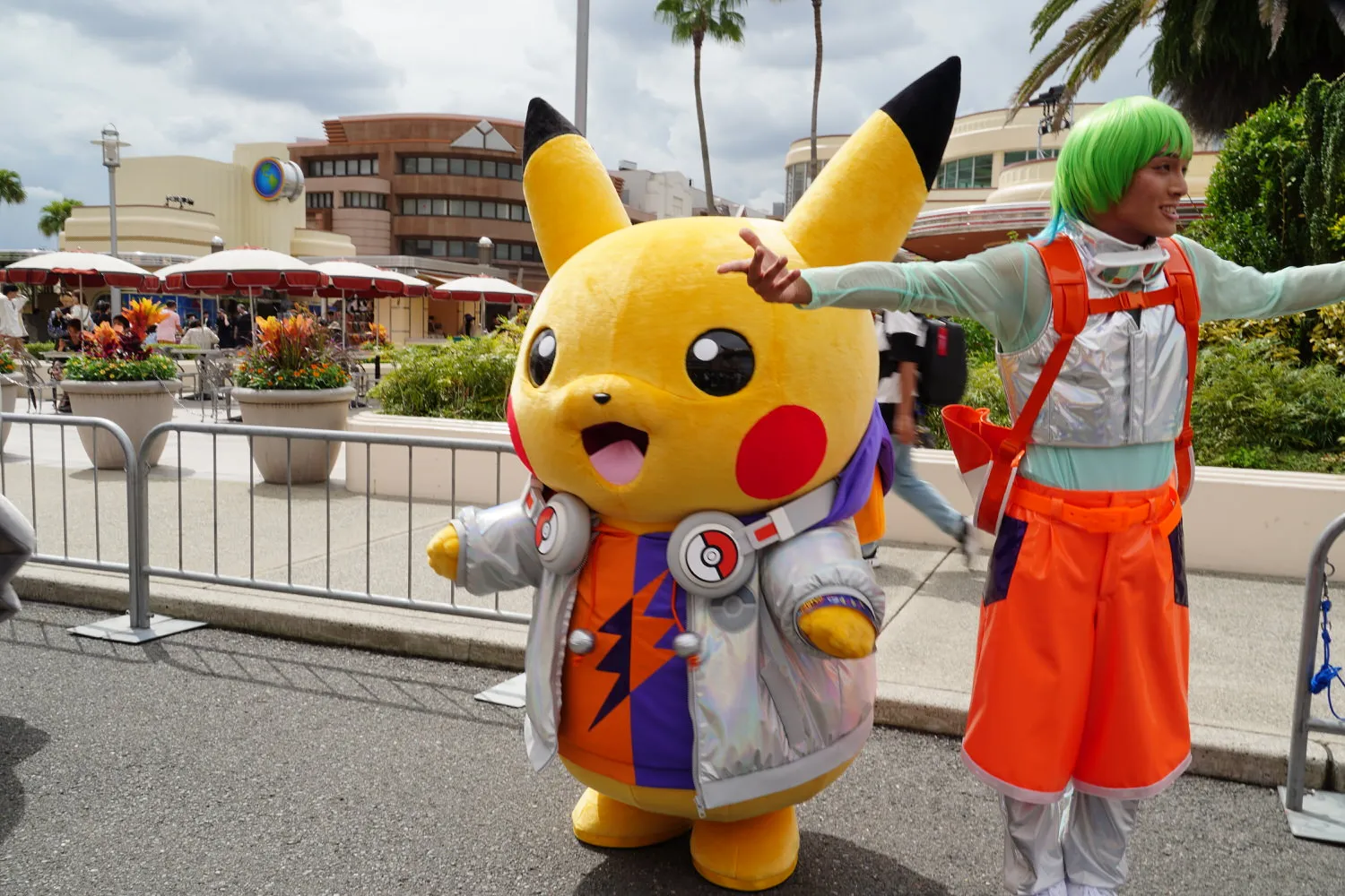 跳跃并拍拍USJ的“口袋妖怪跳跃万圣节派对”！ DJ Pikachu和Gengar的激动人心的聚会报告 - Eeshanaviation.com