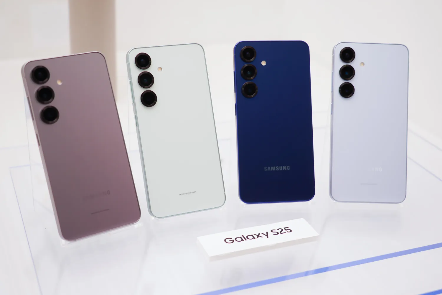 Docomo、au、软银发布的“Galaxy S25/S25 Ultra”。 1月31日开始接受预订 - Eeshanaviation.com