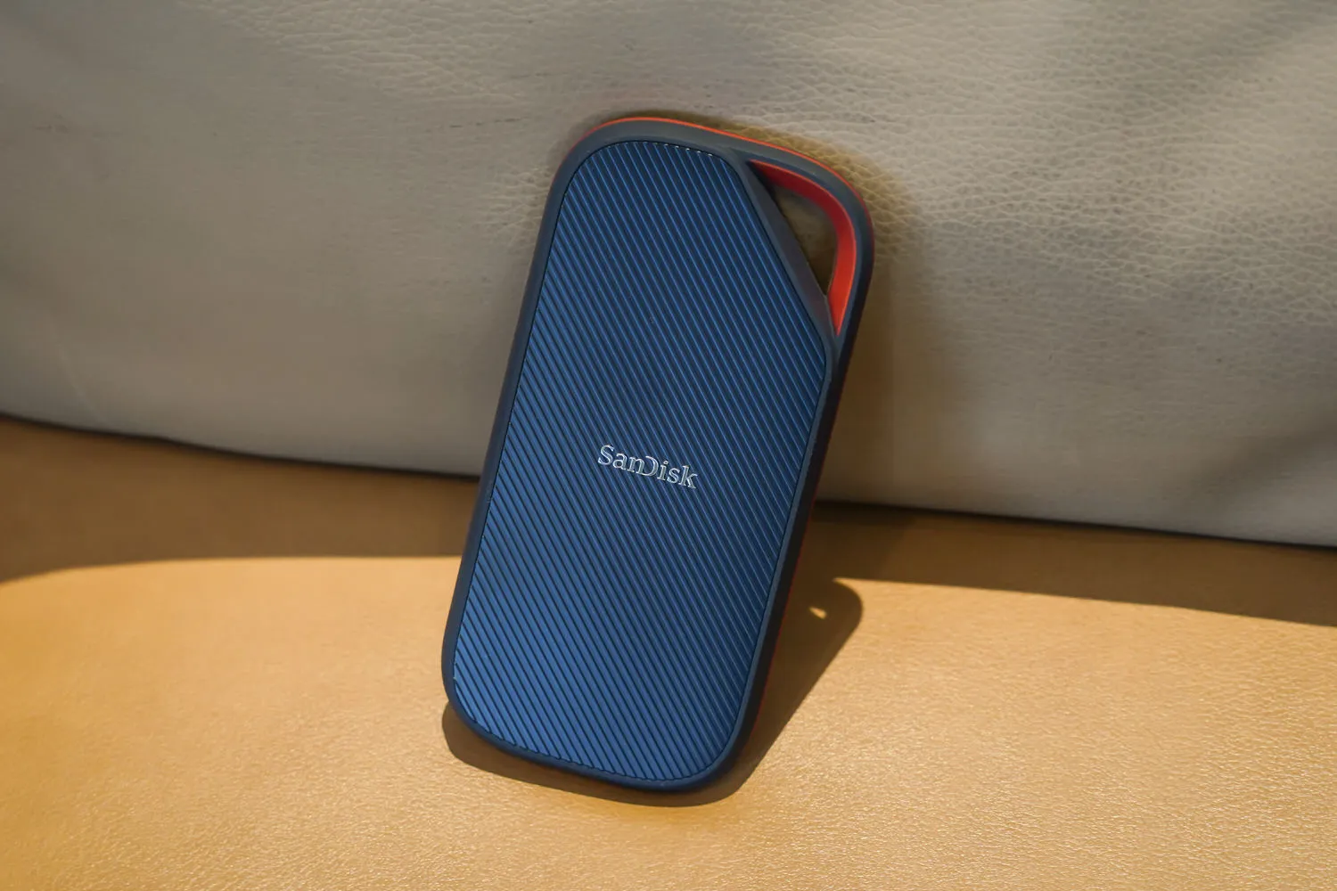带 USB4 的 SanDisk Extreme PRO 评测 |便携式SSD可即时传输大量数据并保护数据免受水和灰尘的影响 ...